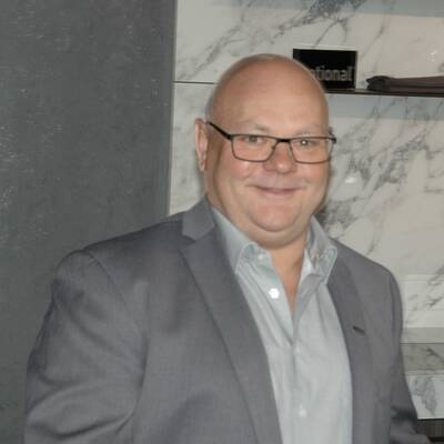 rational/regina: Lutz Hofbauer folgt auf Dietmar Walter - wohninsider ...