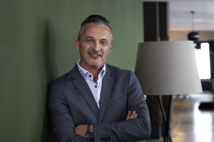OZONOS: Fredy Scheucher sagt Auf Wiedersehen - wohninsider.at - Das B2B ...